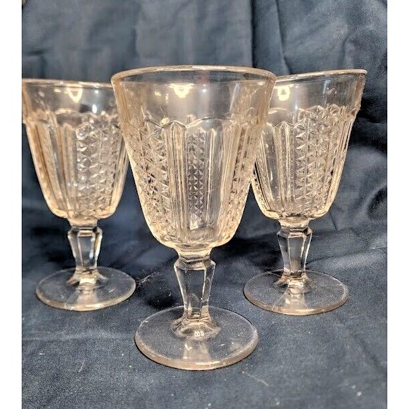 Mckee | Dining | Antique Eapg Mckee Brothers Royal Selby Set Of 3 ...